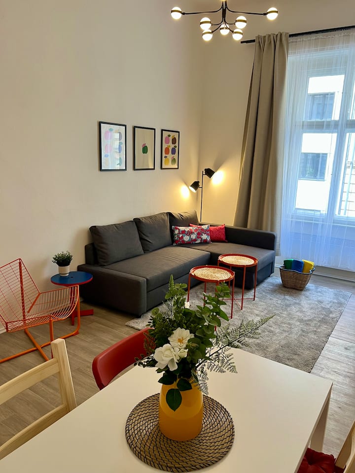 Modern & Colorful Apt In Prague 2 - Praag