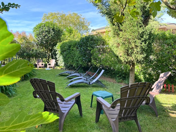 Apartamentos Melgarden - Chalet Con Amplio Jardín - Noja