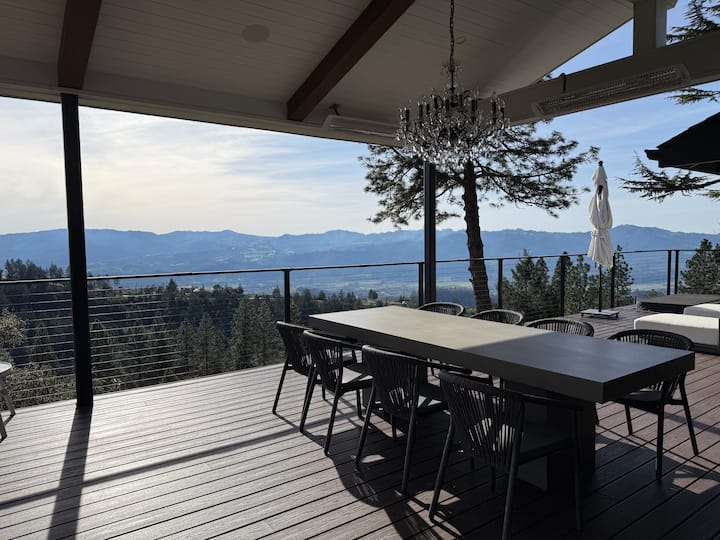 Wine Country Retreat – Views Outdoor Living & Gym - St. Helena, CA