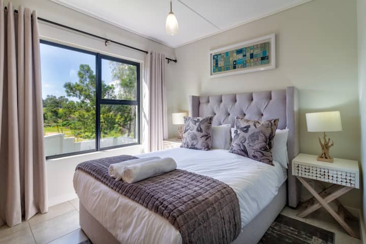 Sandi's Green Echo - Edenvale