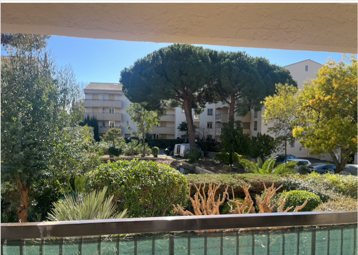 Le Balcon De L'étang - Fréjus