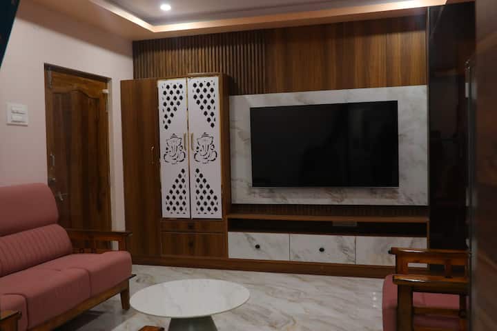 Comfortable 2bhk In The Heart Of Vizag - 비샤카파트남