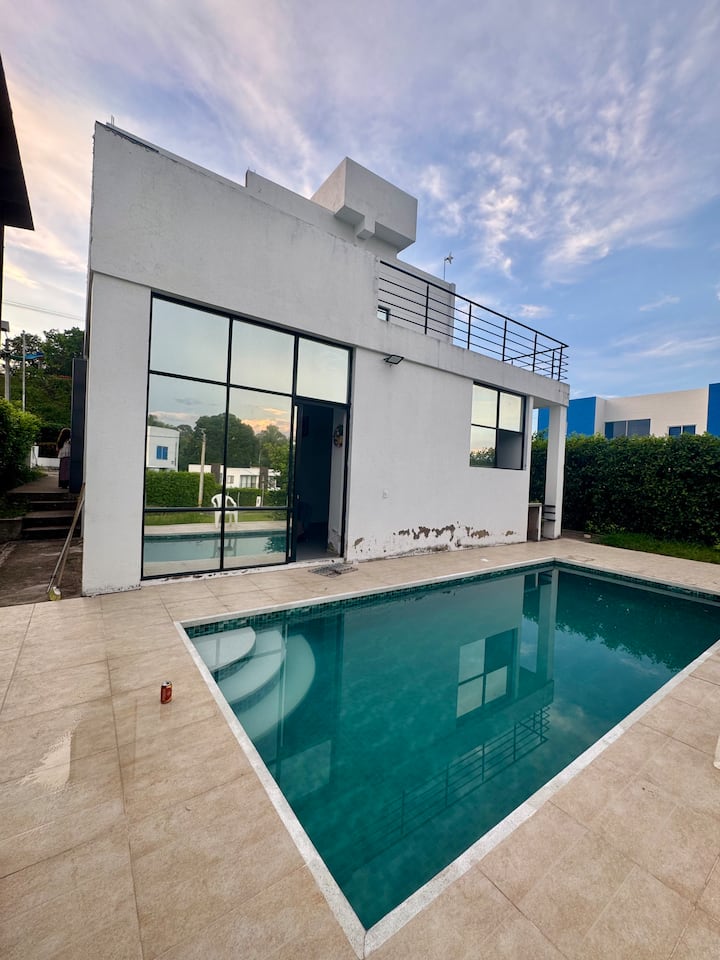 Casa Campestre De Lujo Con Piscina Privada - Carmen de Apicalá