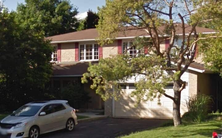 Spacious House | Prime Richmond Hill Location - Ontario