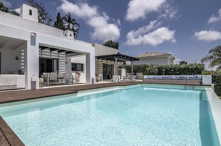 Luxury Modern 6 Beds Villa El Capitan 6 Km Beach! - Benahavís