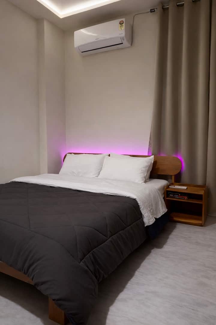 1bhk Clean & Cozy Modern | Ac | Near Mehdipatnam - Hyderabad