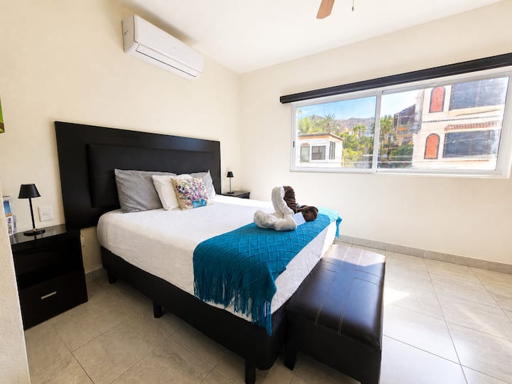 Cabo Dntwn Studios Cozy Queen Studio – Marina Walk - Cabo San Lucas