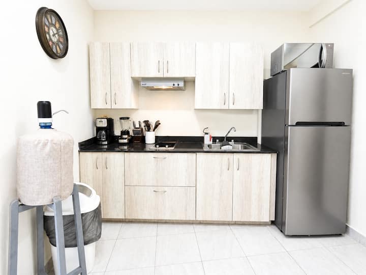 Cabo Dntwn Studios Cozy Queen Studio – Marina Walk - Cabo San Lucas