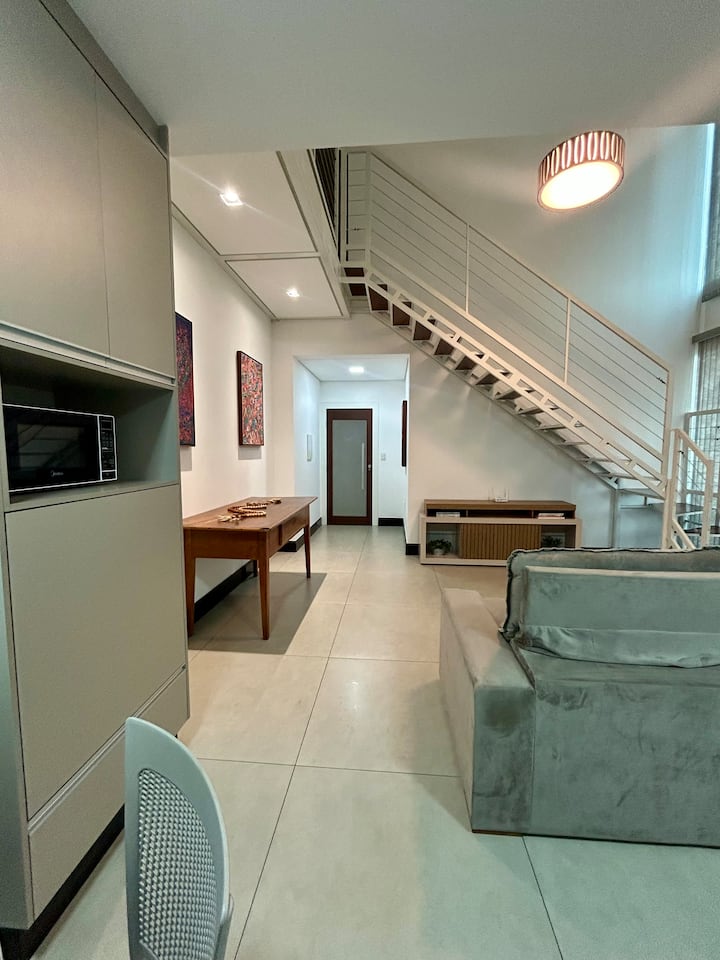 Duplex Amplo Bem Iluminado óTima Localização - Sete Lagoas