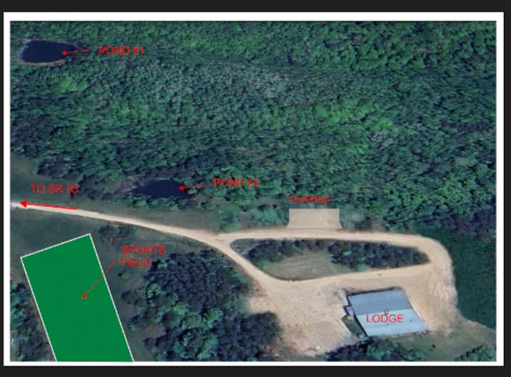 Logans Lodge With Fishing Ponds And Sports Field - Logan, OH