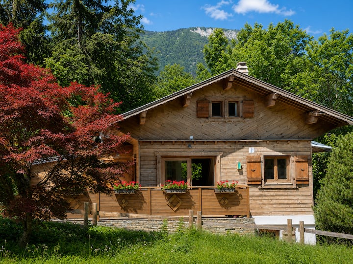 Charmant Chalet Situé Au Centre Des Houches - Les Houches