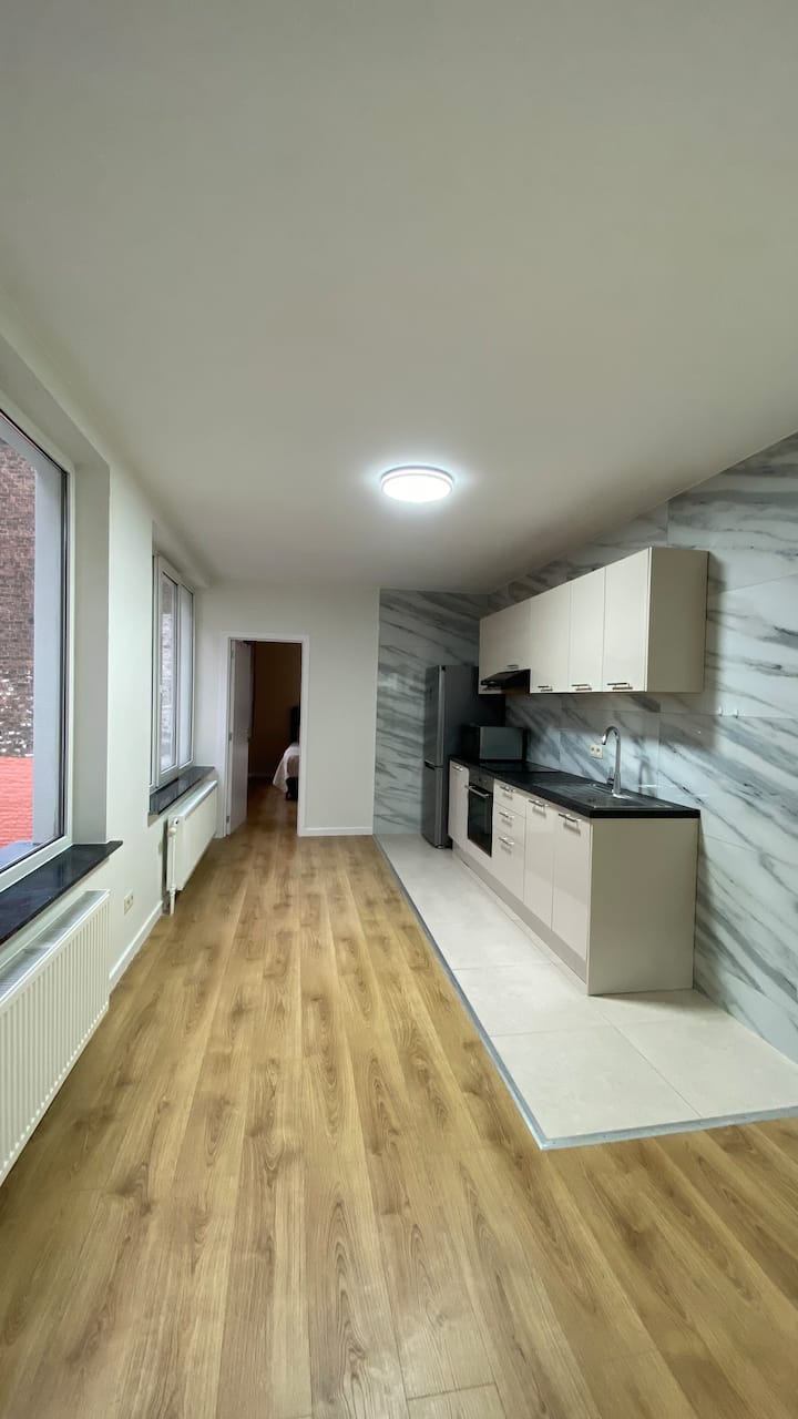 Appartement à Saint-gilles, Proche Gare Du Midi - Bruselas, Bélgica