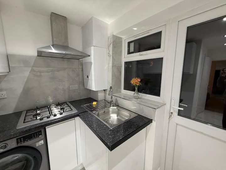 Entire Rental Unit In Oldbrook, Milton Keynes Uk - Milton Keynes