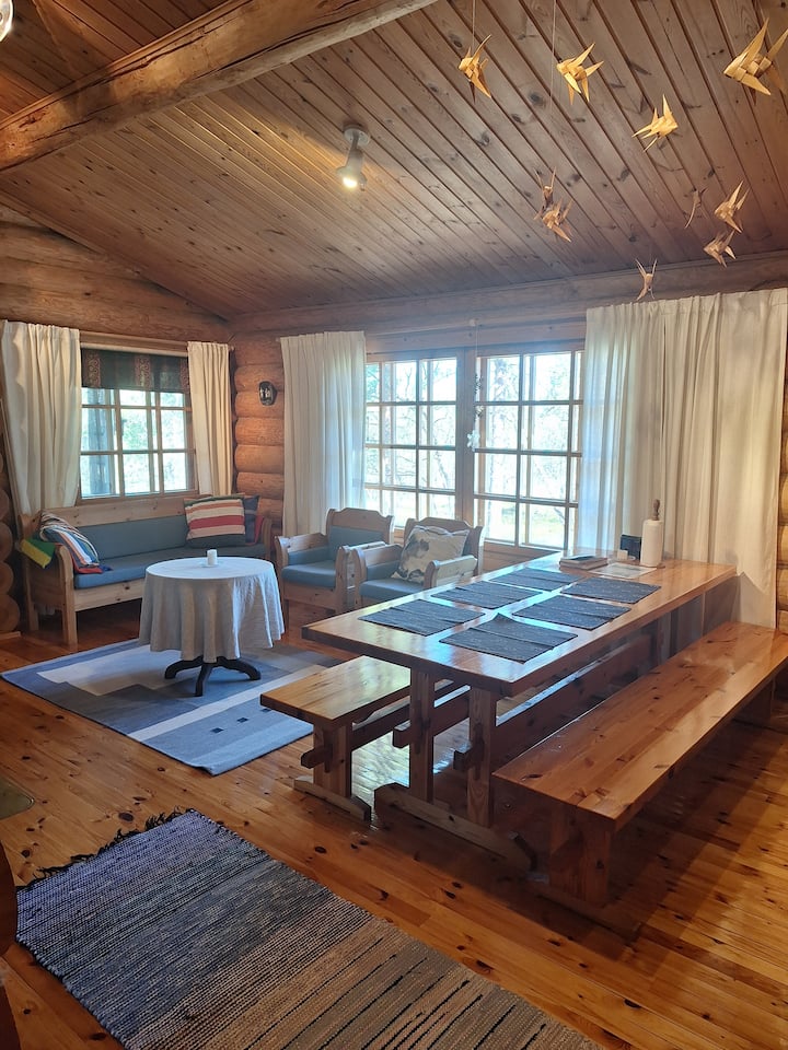 Villa Sietkas- Hirsimökki Lapissa. - Inari