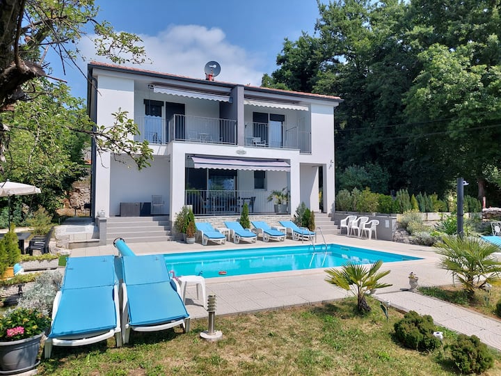 Villa Madlen - Sea View Apartment 1 - Lovran