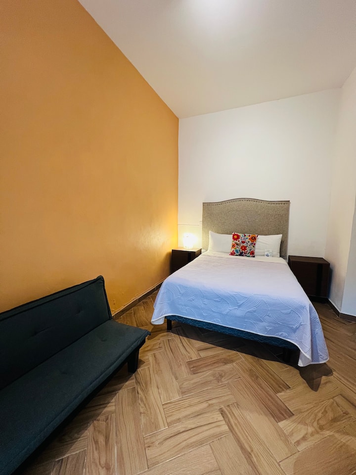 Comodo Y Céntrico Junto A Universidad D Guanajuato - Guanajuato