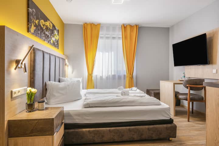 Xzllenz Hotel | Kombiniere Deine Zimmer Mit Uns - Zirndorf