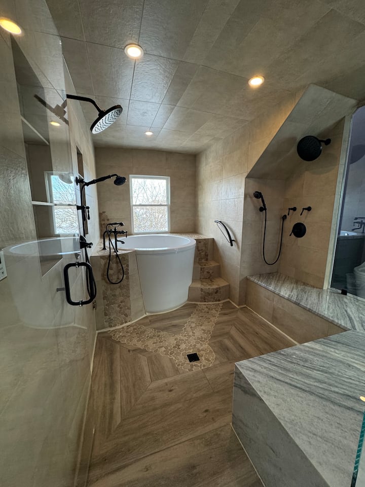Garden House Master Bath And Bedroom - Burlington, VT