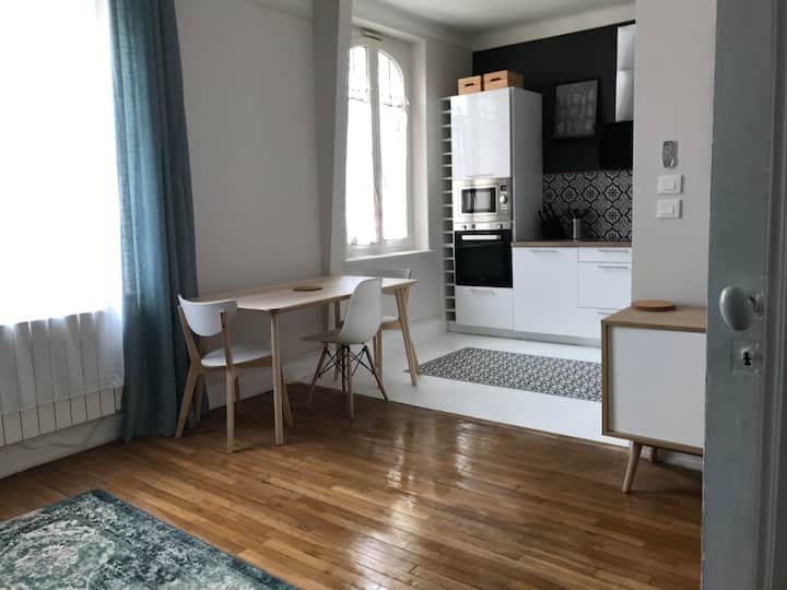 Charmant 3 Pièces Haussmanien - Laxou