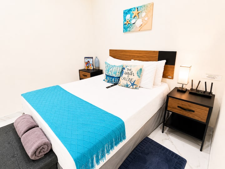 Cabo Dwntwn Studios Spacious 2br Walk To Nightlife - Cabo San Lucas