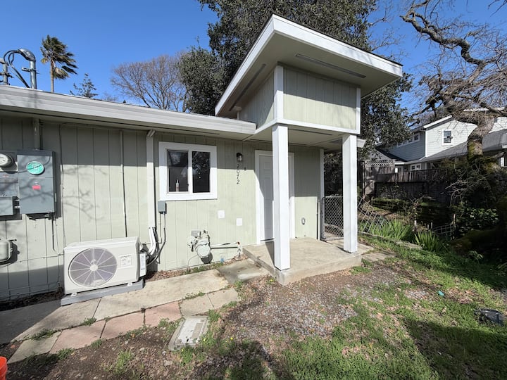 Beautiful 1 Bedroom In Novato - Novato, CA