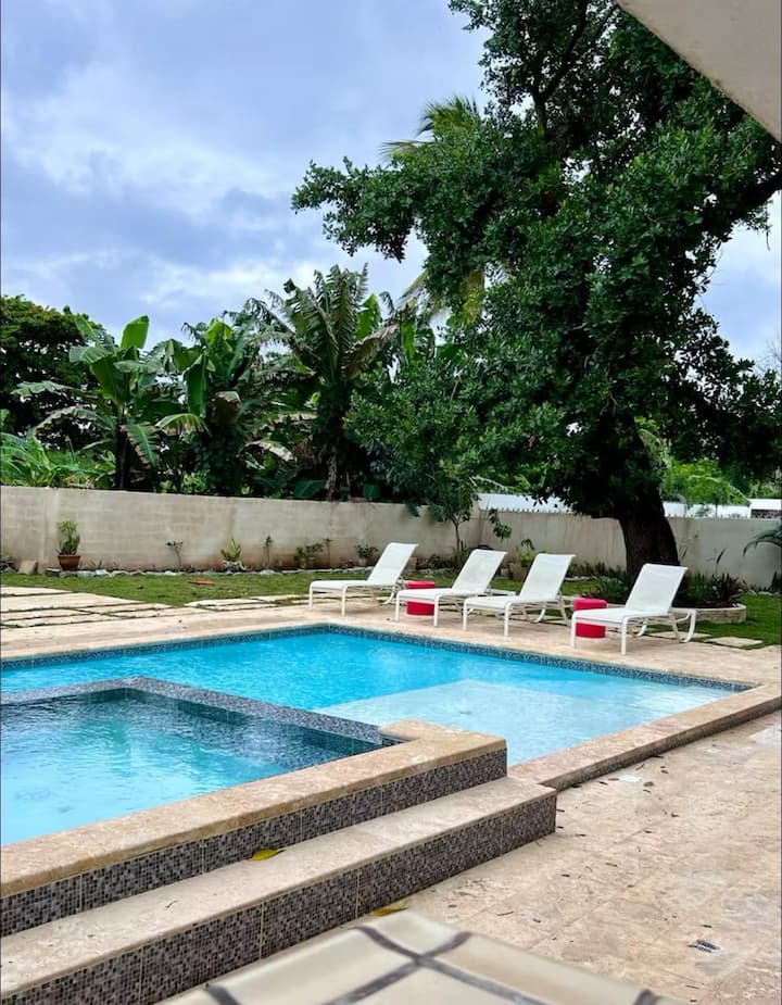 Hermosa Y Amplia Villa - Puerto Plata