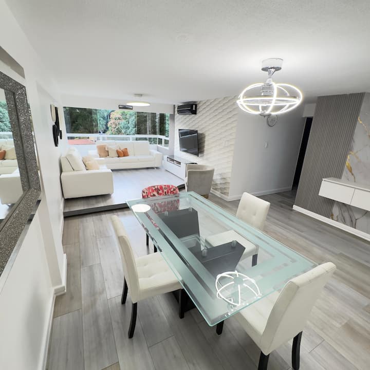 Gran Y Céntrico Departamento En Caracas - Caracas