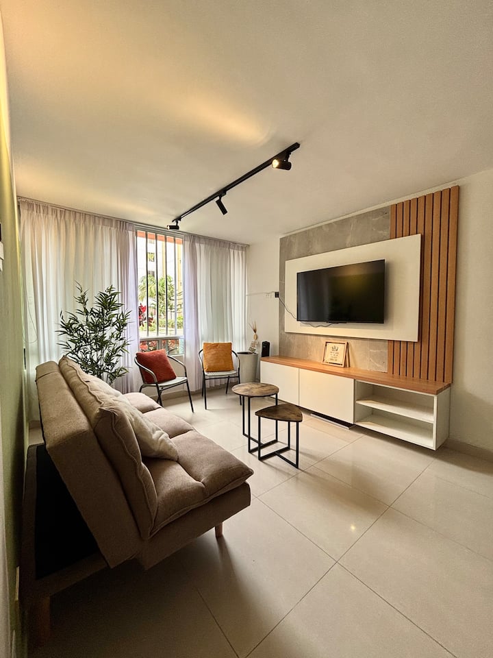 Depto. Estilo “Mediterráneo”/cerc Del Aeropuerto - Chiclayo