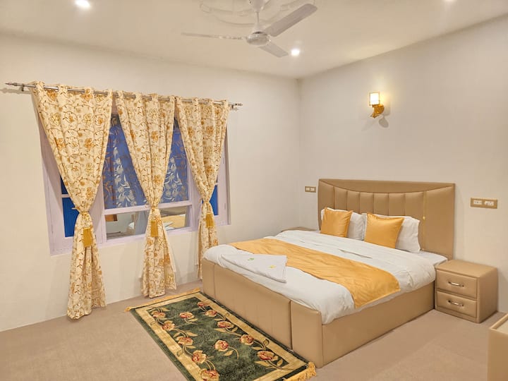 Al Wali Residency 3 Rooms - Srinagar