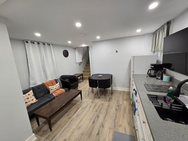 New 2-bed Basement – Private & Fully Separate - Toronto