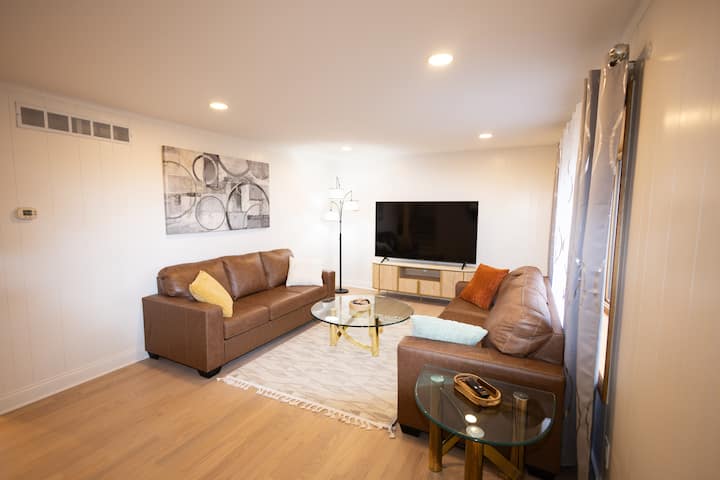 The Odell - Hobart, IN