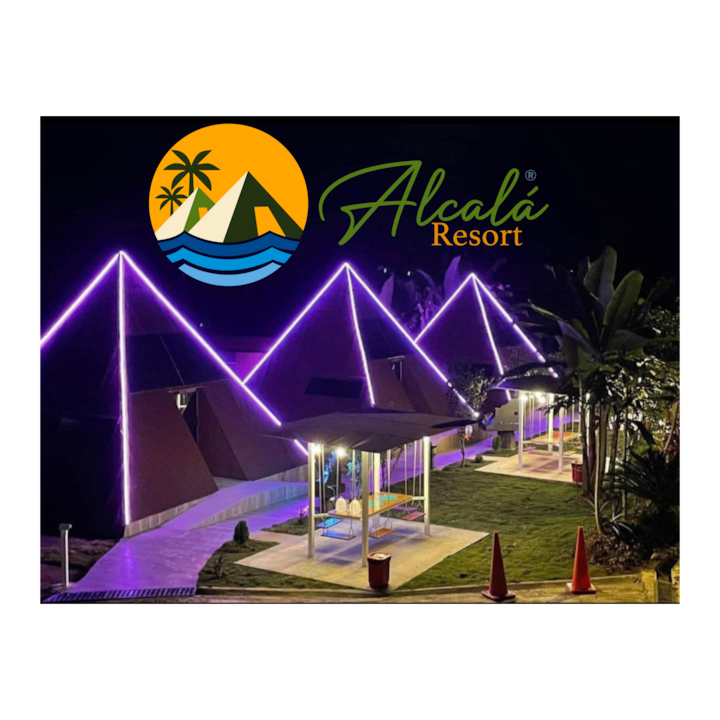 Pirámide Con Jacuzzi, Piscinas, Cerca Rios - Pedro Vicente Maldonado