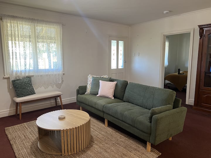 Cosy Heritage Cottage - Ararat