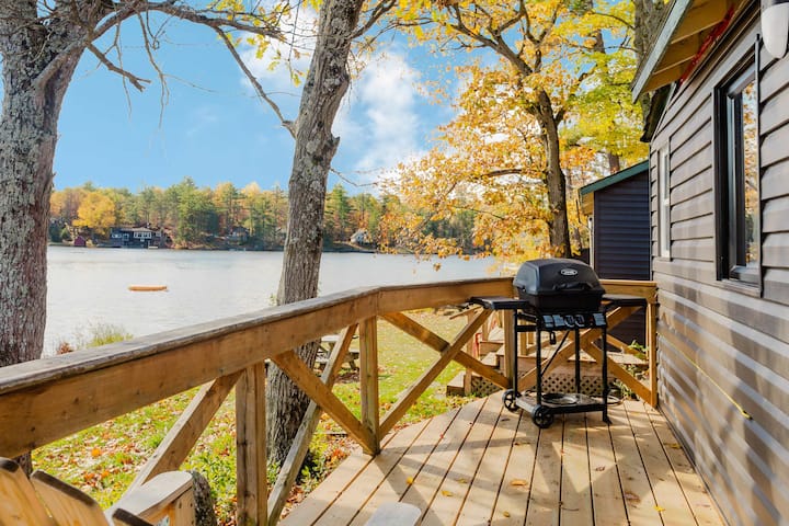 Large Group Lakefront Resort | 25-bdr | Pine Lake - Bracebridge