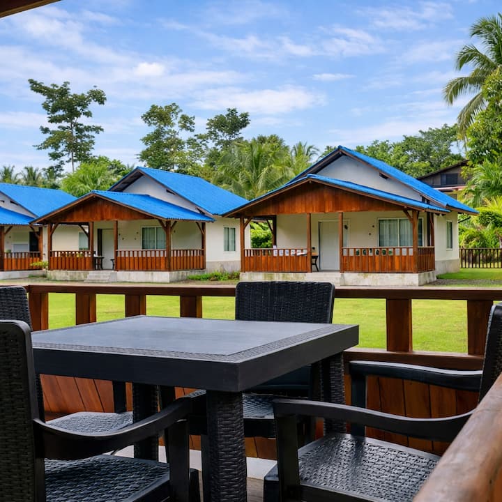 Valkai
Valle +Mar, Unión De Tierra Y Agua - Bahía Solano