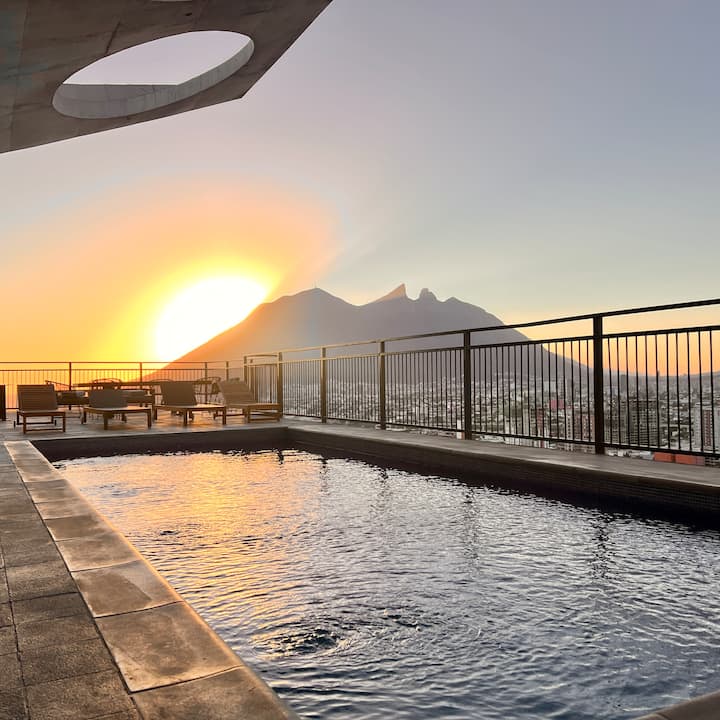 Loft Con Excelente Ubicación/alberca/gym/parking - Monterrey