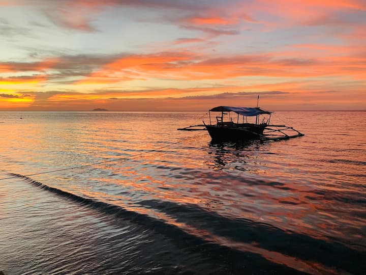 Beach Front House In Lumaniag Lian Batangas - Lian
