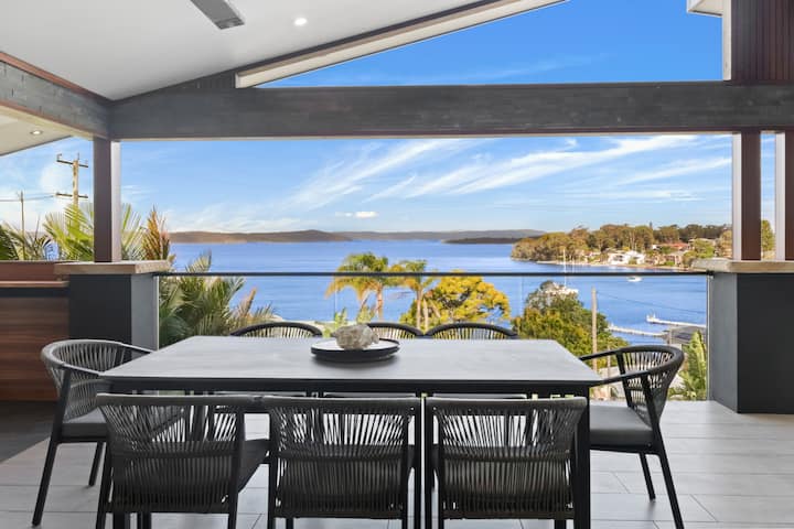 Above The Lake At Balcolyn Bayside - Newcastle