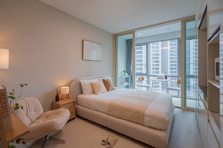 웰컴스낵및생수/Srt동탄역/타임테라스/삼성전자/한림대성심병원 - South Korea