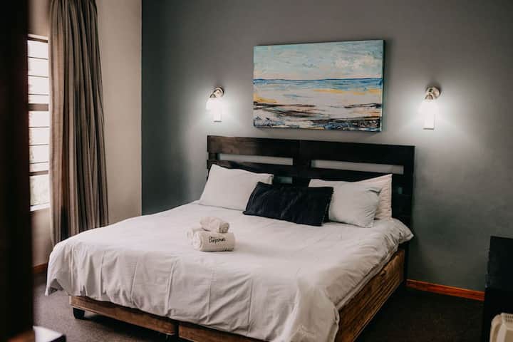 La Rona Hospitality-standard One-bedroom Apartment - Rustenburg