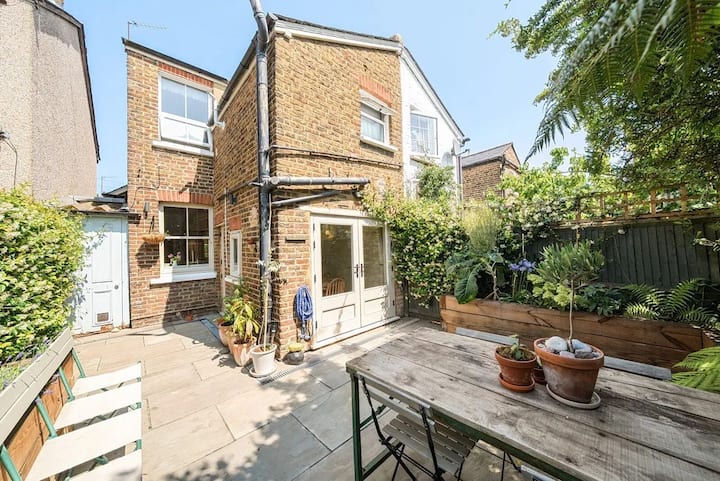 Cottage Near Richmond Park - Kingston upon Thames