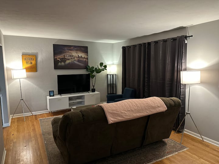 Quiet, 5 Bed, 3 Bath, 5 Min From World Cup - Independence, MO