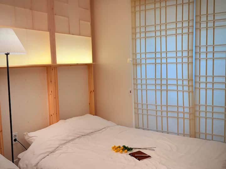 [오픈특가•침대3개,최대 8인•성심당•전통한옥체험•ott완비] K-stay Y303 - Daejeon