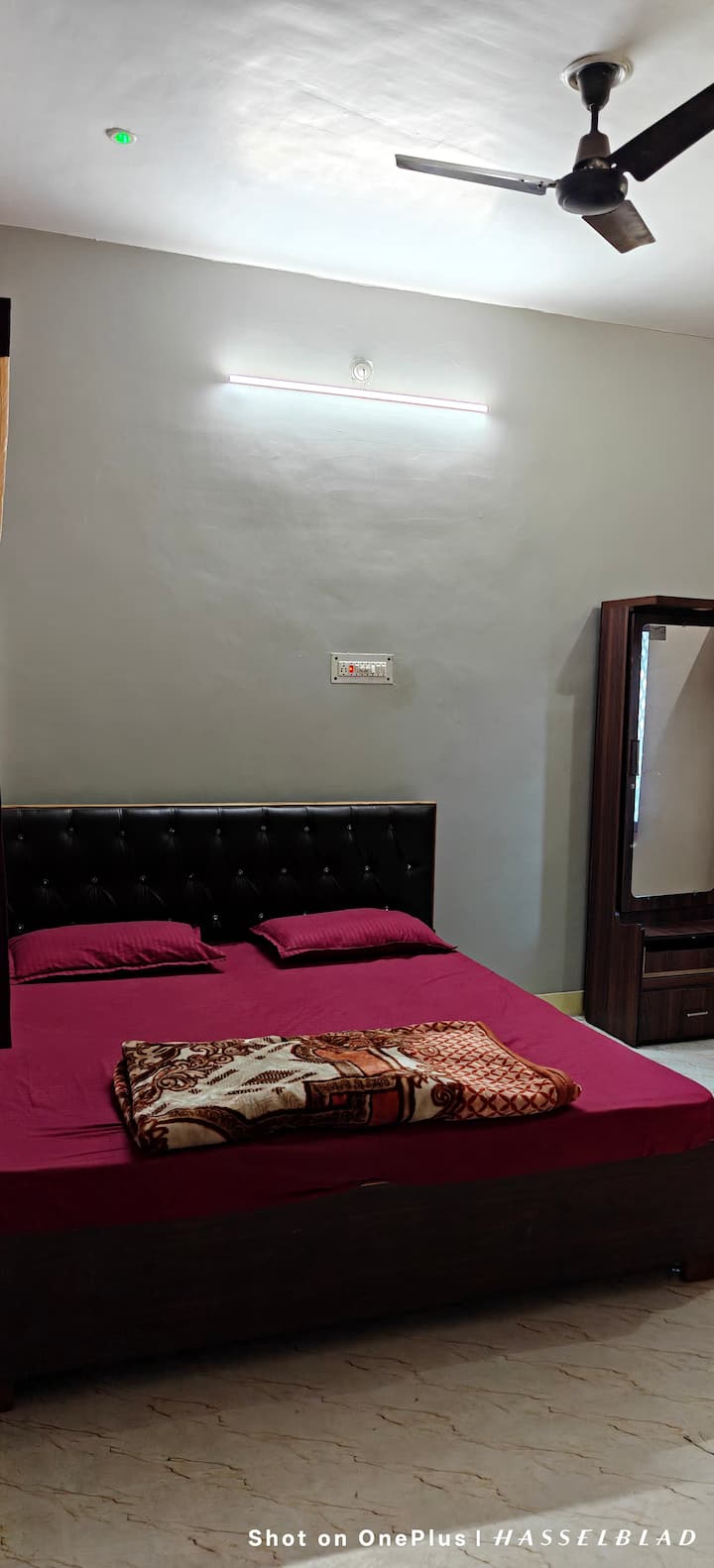 Awadh 2 Star (Room 1) - アヨーディヤー