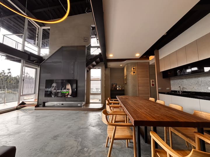 Aernan Inn -阿珥楠 4～20人包棟四房-近日月潭,九族,清境-百坪戶外草坪可辦主題派對 - Nantou County