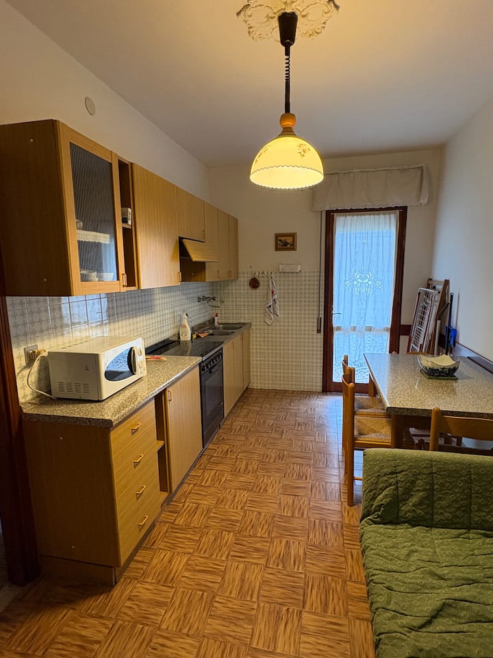 Appartamento Estivo A Bibione-affaccio Sul Corso - Bibione