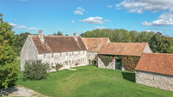 Belle Maison Authentique Au Calme - Falaise