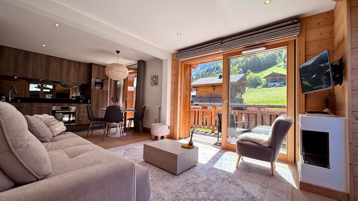 Altitude 270 I Mountain Views I Old Town I 2br - Morzine