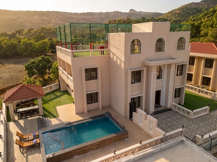 4bhk Harmony Villa With Pvt Turf & Pool - Lonavla