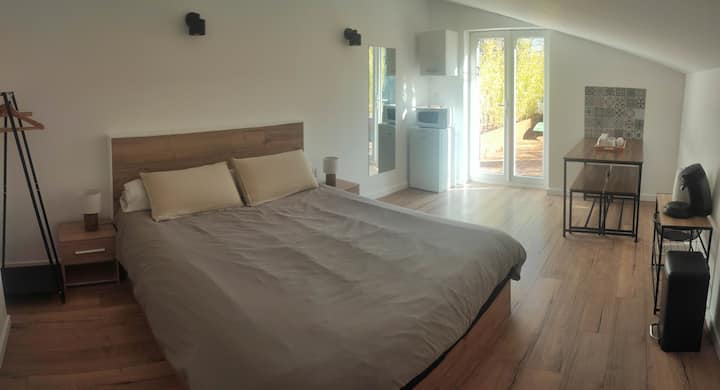 Chambre D'hôtes à La Campagne. - Cadarache